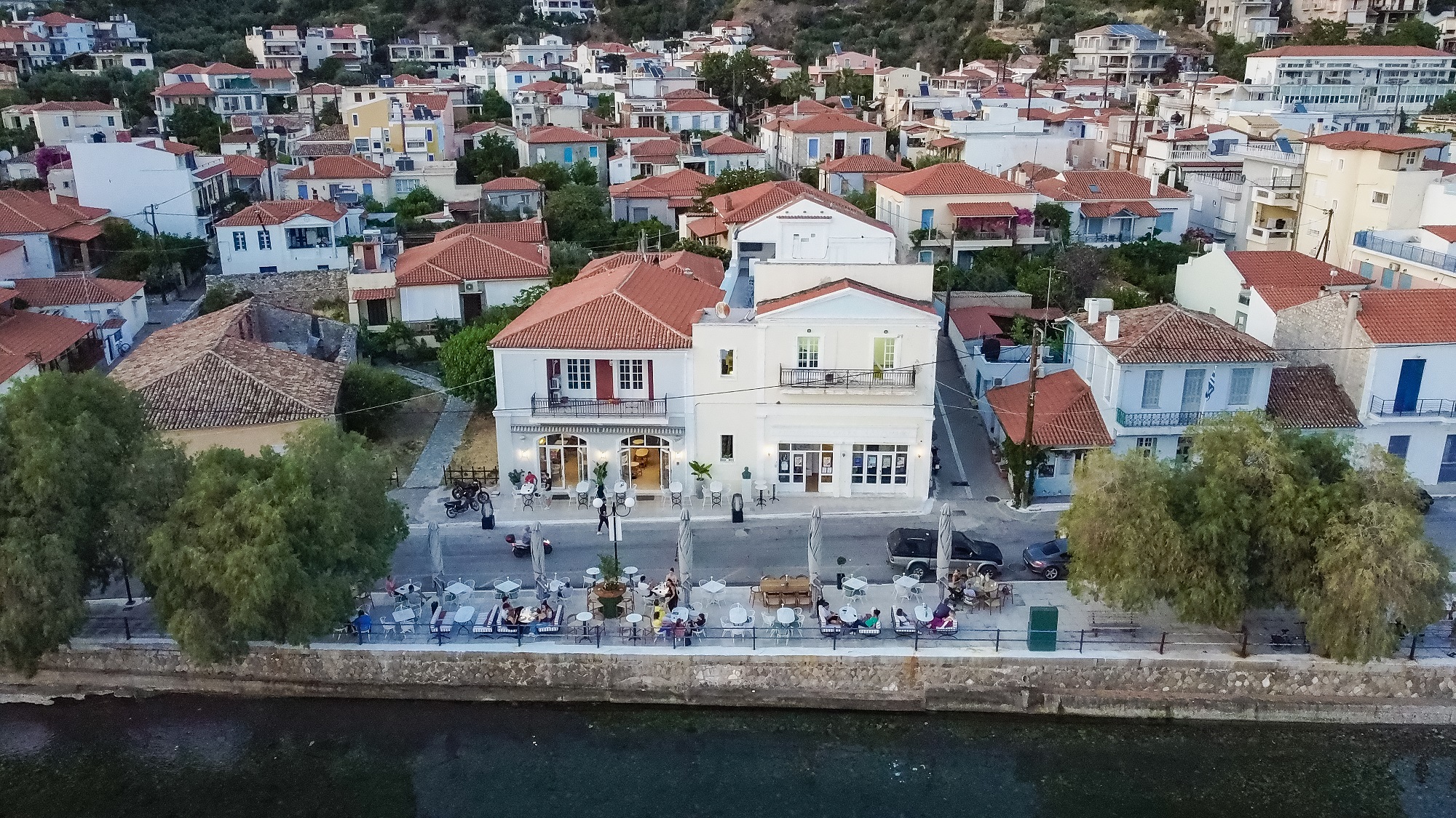 Το Μέγαρο στη Βόρεια Εύβοια Φεστιβάλ του Μεγάρου στη Λίμνη - Μέγαρο ...